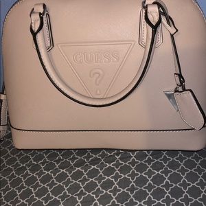 Guess | Bags | Desginer Bag | Poshmark